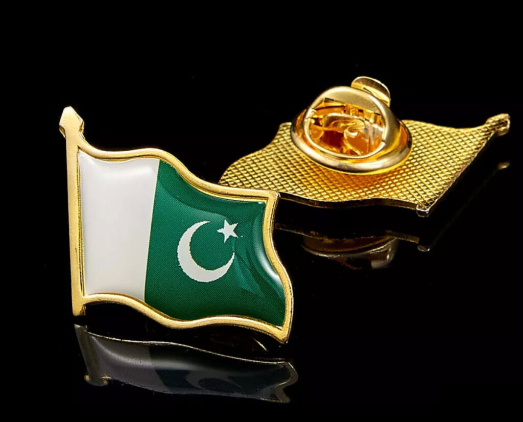 Pak Flag Lapel Pin | 3D Pak Flag Badge | Pak Flag Brooch